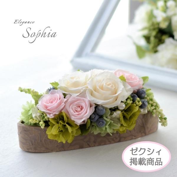 手作りキットはお客様にお作りいただく商品です。ワイヤーは「シルバー（裸線）」か「緑（地巻き）」より選択してください。フローラルテープはセットされていません。 地巻ワイヤーはフローラルテープが巻いてありテープ巻き不要です。●こんな時こんな場所...