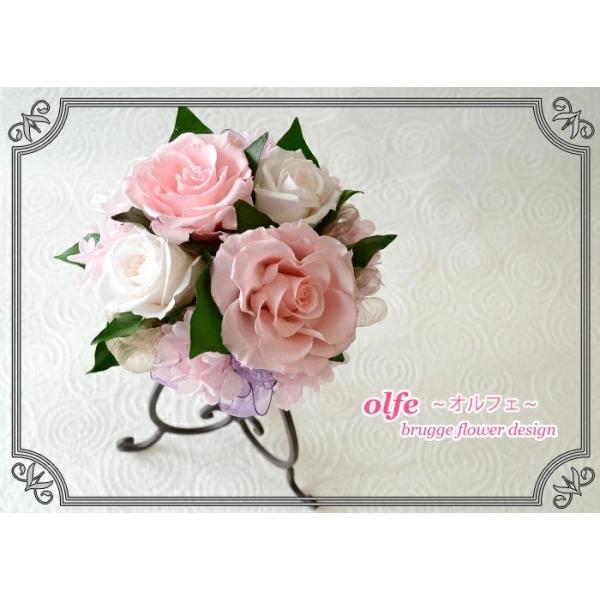 *沖縄県は別途送料がかかります手作りキットはお客様にお作りいただく商品です。ワイヤーは「シルバー（裸線）」か「緑（地巻き）」より選択してください。フローラルテープはセットされていません。 地巻ワイヤーはフローラルテープが巻いてありテープ巻き...