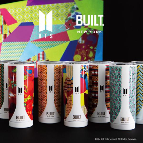 NY発ネオプレンバッグブランド『BUILT NY』と『BTS(防弾少年団)』の      待望のコラボレーションステンレスボトル＆タンブラーが登場。            BTSメンバーの衣装デザインをBUILT NYボトル、タンブラーにプ...