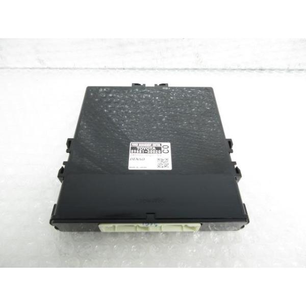 **** 商品説明を必ずご確認ください ****部品管理番号：250207500269500部品メーカー：DENSOメーカー純正品番：89681-30020部品名：(4)パワーメネージメントコンピューター部品メーカー品番：285000-00...