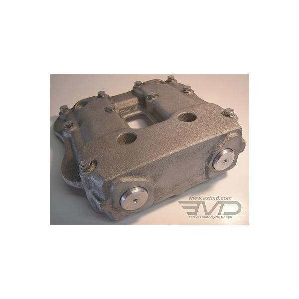 EMD製1986年式から2003年式のスポーツスターに適合します。アルミキャスト製仕上げ：ロウ（アルミ地肌のまま）ロウ（アルミ地肌のまま）仕上げ。Esteves Motorcycle Design は、砂型鋳造アルミニウムで製造された基本に...