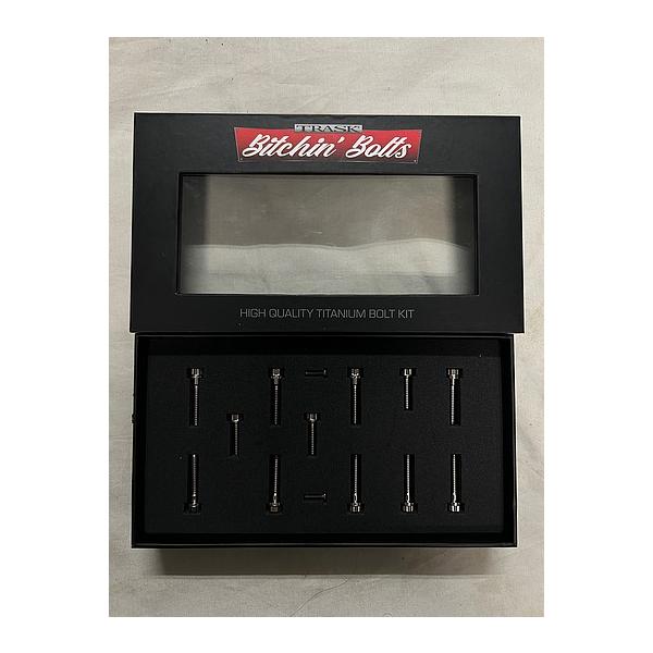 Trask bitchin’ bolt (トラスクビッチンボルト)ミルウォーキーエイト カムカバー用チタン製ボルト品番：TM-1050-C