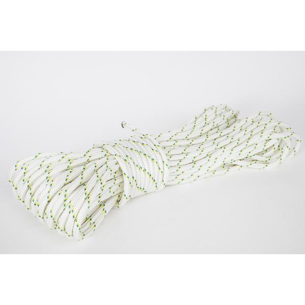 ※北海道・九州・沖縄・離島への配送は、別途送料を申し受けます。《仕様》●サイズ：10mm×50m●重量：4kg《特長》●ポータブルウィンチのパフォーマンスを最大限生かすならポータブルウィンチ推奨ロープを使用する事を推奨いたします。●二重編み...