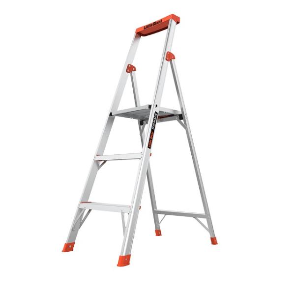 《仕様》●段数：3段●天板高さ：0.85m●全高：1.48m●設置寸法　・全幅：51cm　・奥行：90cm●収納寸法　・全長：161cm　・奥行：11cm●質量：5.5kg●最大使用質量：136kg※商品の詳細はメーカーサイトにてご確認くだ...