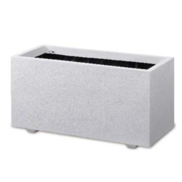 《仕様》※FRP軽量プランター●サイズ： W1000×D450×H510mm●重量： 約12.5kg●内寸： W930×D380×460mm●容量： 190L※水抜き穴あり