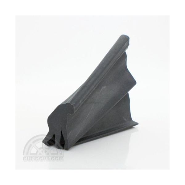 消せば消すほど進化していくのがEvolutionの特徴です。 サルの方から消し始めれば、だんだんとヒトの形に進化していき、ヒトの方から始めれば退化させることもできます。 長い人間の進化の歴史を短時間で、しかも自分のペースで楽しむことができます。