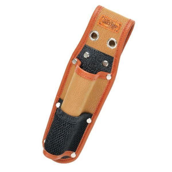 【商品説明】 ●特徴 ●傷みやすいベルトの芯と表面に補強材を使用 ●高級感のあるレザー生地 ●ペン型充電ドライバーケース ●仕様、規格 ●寸法　Ｈ２６０×Ｗ８０×Ｔ６０ ●材質　生地レザー、金具スチールメッキ