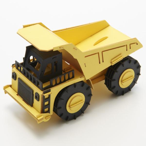 CARS CRAFT(カーズクラフト)は、精密にレーザーカットされた厚さ1mmの特殊紙で作る、はたらく車の組立キットです。接着剤も不要で、それぞれの車の特徴的な機能も可動部分で再現し、紙とは思えないリアルの仕上がりになります。遊ぶだけでなく...