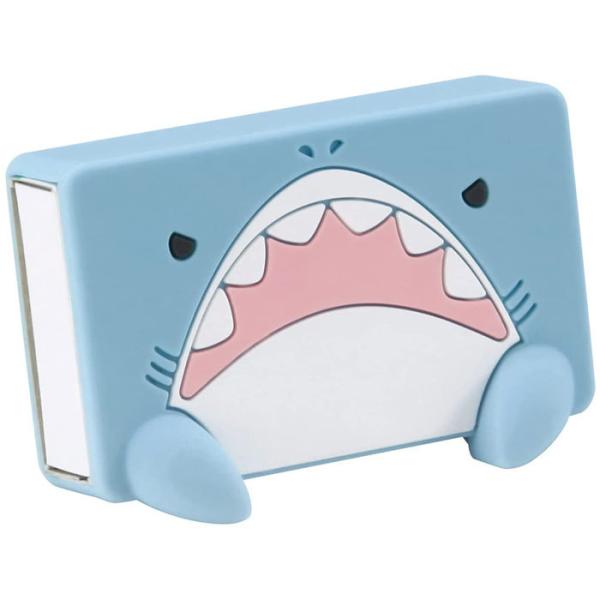 MAXのホッチキス針を箱ごと収納して使える、かわいいケース付きのカラー針。デザイン監修はカラフルで楽しいシリコン製デザイン雑貨のブランド「(株)P+G design（ピージーデザイン）」。【本体サイズ】最大W52×D16×H35mm 【質量...