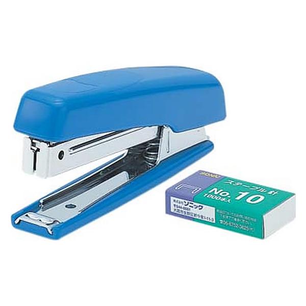 【仕様】●色：青●サイズ：高さ４５×幅２５×長さ１０３ｍｍ●仕様：リムーバー付、ステープル針１０号針１箱（１０００本入）付●とじ枚数：コピー用紙約２０枚●使用針：１０号●装填本数：１００本●注文単位：１パック