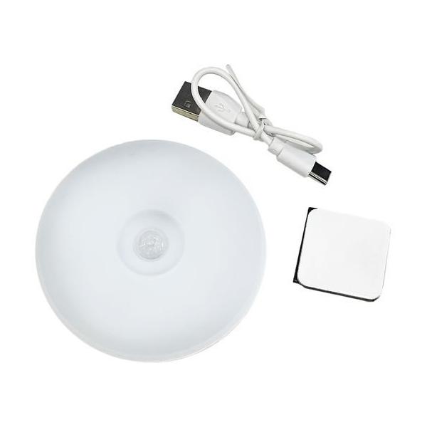 【商品説明】コンパクトながら８個のＬＥＤライトで十分な明るさ。　人を感知して自動でＯＮ・ＯＦＦ。　範囲内に入ると０秒感知で高輝度ＬＥＤライトが自動点灯（約３ｍ・約１２０度）。　範囲内から離れると約２０秒後に自動消灯。　パソコン・モバイルバッ...