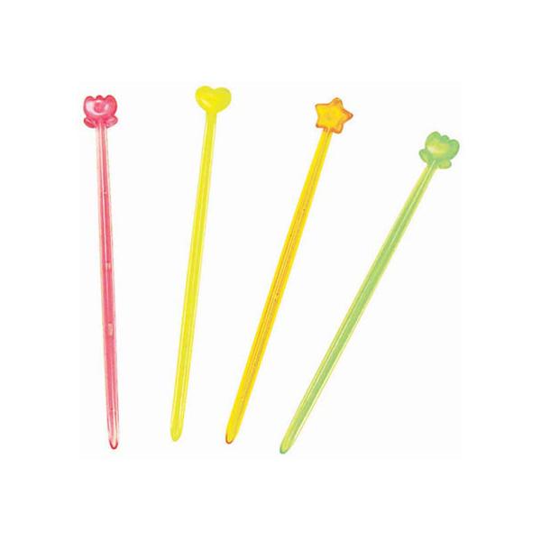 【商品説明】●クリアタイプのカラフルなお弁当ピックです。パーティー料理やお弁当におすすめです。●明るい４色！　パーティや食卓にお使いください【仕様】●サイズ：長さ６．５ｃｍ●内容量：約１００本●材質：ＡＢＳ樹脂耐熱温度：７０度、ピック部分の...
