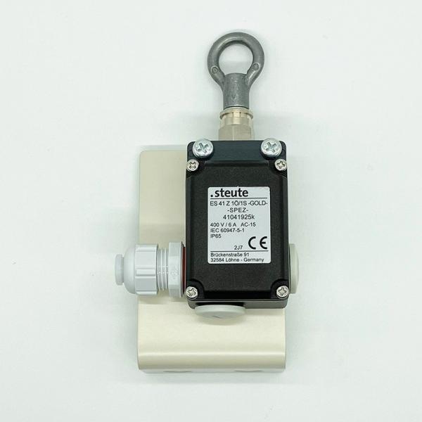 シートシャッター用のプルスイッチになります。交換部品としてご利用ください。（ロープ付き）※こちらの商品は、納品後の返品及び交換は受付できません。