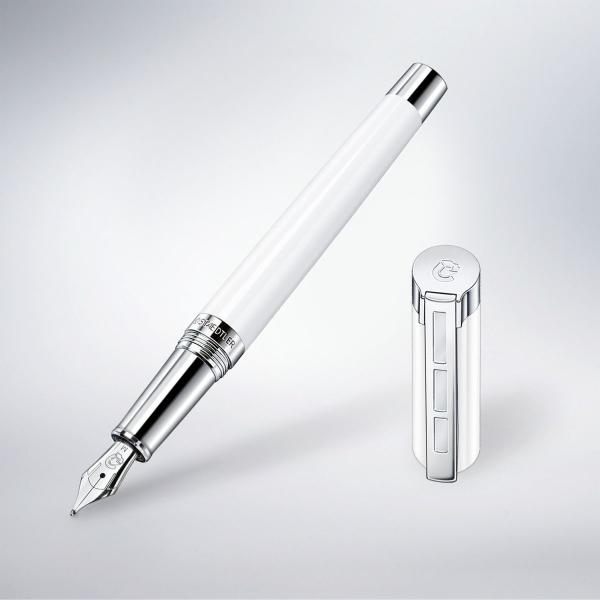 ●レジン軸●スチールペン先（EF・F・M・B）●カートリッジ・コンバーター両用●インクカートリッジ１本付属（ロイヤルブルー）