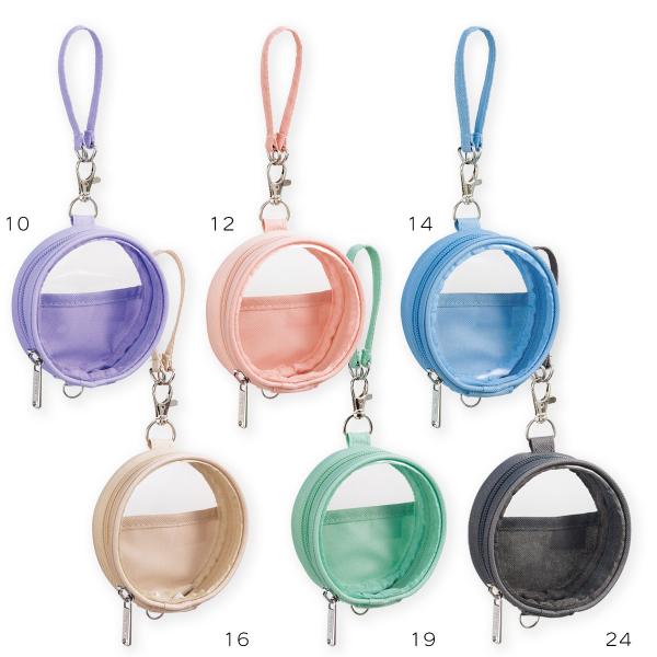 ●サイズ：95mm×32mm×100mm●材質：本体/ポリエステル・PVC、透明シート/PET●ストラップ付（ストラップを含む縦：約240mm）●透明シート1枚付き●缶バッジは直径76mmまでのものが収容できます。※耐荷重（連結時）：１ｋｇ...