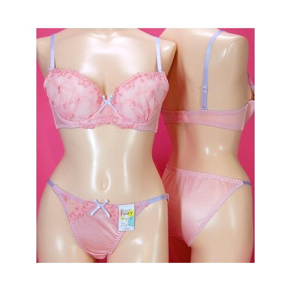 Ｍサイズ：ヒップ８７〜９５Ｌサイズ：ヒップ９２〜１００ブラジャー：ナイロン　ポリエステル　その他ショーツ：ポリエステル　ナイロンブラのホックが２列で３段階の調節可能パット取り外し可能ストラップ取り外し可能ワイヤー入り横ストレッチ※Ｄ７５とア...