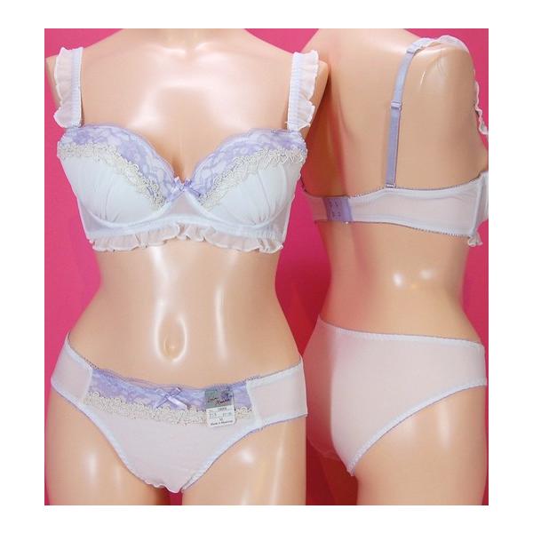 Ｍサイズ：ヒップ８７〜９５Ｌサイズ：ヒップ９２〜１００ＬＬサイズ：ヒップ９７〜１０５ブラジャー：ポリエステル　ナイロン　その他ショーツ：ポリエステル　ナイロン　その他ブラのホックが２列で３段階の調節可能パッド入り（取り外し可能）ストラップ取...