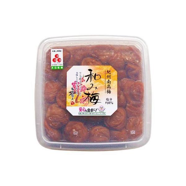 和歌山県産梅使用。塩分が気になる方におすすめの梅干しです。リンゴ酢とはちみつのブレンドで漬け込み、体にやさしく仕上げました。塩分約8％※のし紙、包装、紙袋ご用意できます。購入の際の備考欄に必要事項をご記入ください。【内容量】紀州南高梅 和み...