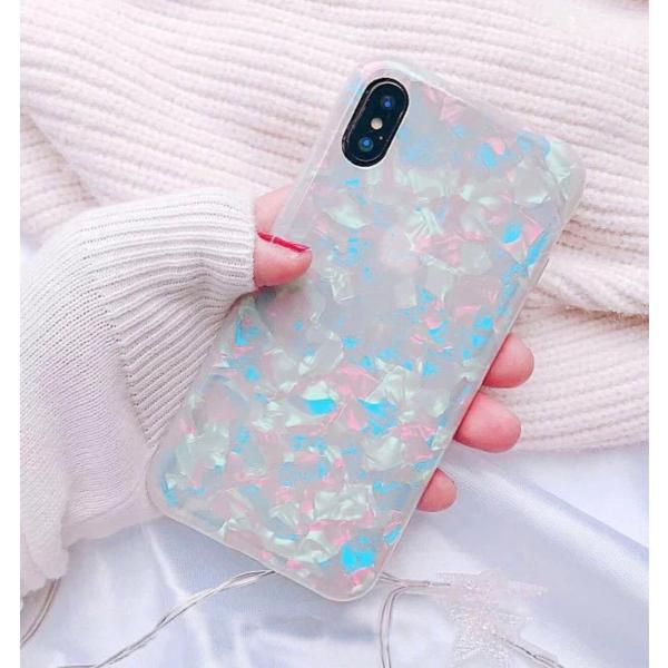 数多くな商品の中で、こちらをご覧頂き誠にありがとうございます。トレンド大人気の韓国系デザインのiPhoneケースです。ほんのりシースルー感あるシェル柄風が大人可愛いイメージになります。対応機種・iPhone XRカラー：オーロラホワイト特徴...