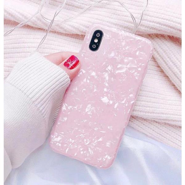 数多くな商品の中で、こちらをご覧頂き誠にありがとうございます。トレンド大人気の韓国系デザインのiPhoneケースです。ほんのりシースルー感あるシェル柄風が大人可愛いイメージになります。対応機種・iPhone XRカラー：ピンク特徴：・柔らか...