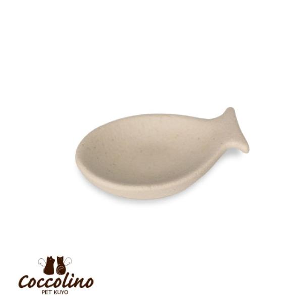 魚の形をしたかわいい香皿。ペット用骨壺に付属している仏具を単品にしました。お供えやお香を焚いて供養することができます。イタリアの工房ならではの柔らかなラインと凹凸感のある釉薬が魅力です。ホワイト、ブラック、キャメル、イエロー、グレーの5色か...