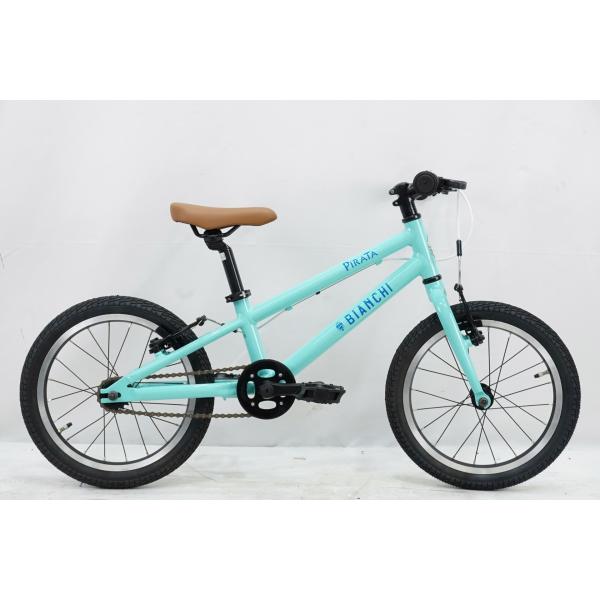 ■商品情報メーカーサイズ:16インチシートチューブ(C-T): 200mmトップチューブ(C-C):400mm(ホリゾンタル換算)適応身長:100-120cm(目安)重量:約7.3kgフレーム材質:アルミフロントフォーク:スチールシフトレバ...