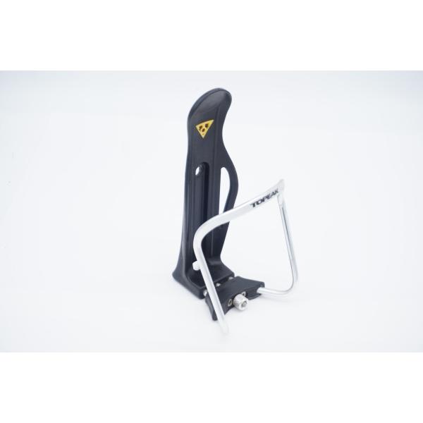 ■商品情報・ボトルケージ■状態・使用に伴う傷や汚れがあります。■付属品・なし。※画像に掲載されているものが全てです。※画像にないものは欠品となりますのでご注意ください。■注意事項※店頭受取の場合、本品はタイトル表記の在庫店のみでのお渡しとな...