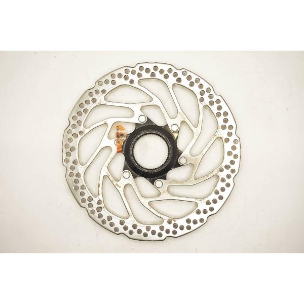 ■商品情報・センターロック/1枚のみ・Φ180mm■状態・使用による汚れ、錆がございます。■付属品・センターロックキャップは付属いたしません。（画像に掲載しているものが全てです）■注意事項※本ページ下部まで商品・お取引の注意事項が続いており...