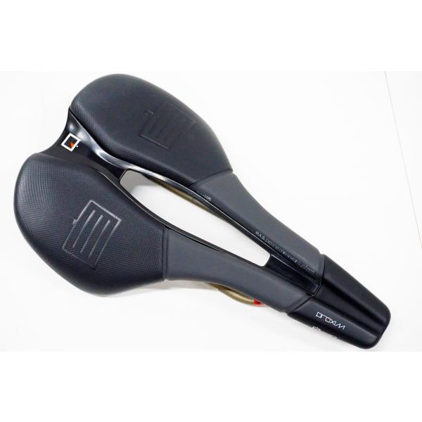 ■状態・使用による傷や汚れ等がございますが、大きなダメージ等はなく中古品としては比較的良好な状態です。【付属品】※画像に掲載している物で全てでございます。※画像にないものは欠品となりますためご注意ください。■注意事項※本ページ下部まで商品・...