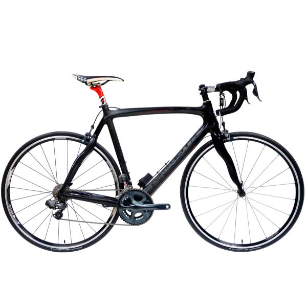 ■商品情報 メーカーサイズ：56シートチューブ(C-T):580mmトップチューブ(C-C):565mm(ホリゾンタル換算)適応身長:180-190cm(目安)重量：約8.3kgフレーム材質：カーボンレバー：SHIMANO ULTEGRA ...