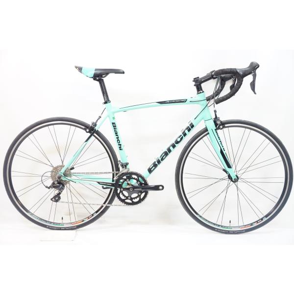■商品情報サイズ: 55シートチューブ(C-T): 520mmトップチューブ(C-C): 550mm(水平換算)適応身長: 約173-183cm(目安)重量: 約9.8kgフレーム: アルミフォーク: カーボンレバー: SHIMANO SO...