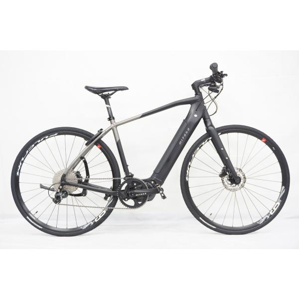 ■商品情報メーカーサイズ：49シートチューブ(C-T):490mmトップチューブ(C-C):585mm(ホリゾンタル換算)適応身長:170-190cm(目安)重量：約19.2kgフレーム/フロントフォーク材質：アルミレバー：SHIMANO ...