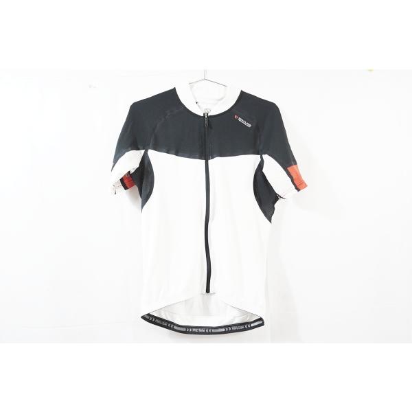 ■商品情報・Lサイズ■状態・使用に伴う小キズ、ヨゴレがございます。・掲載画像以外にも細かい傷や多少の汚れがございます。【付属品】※画像に掲載している物で全てでございます。※画像にないものは欠品となりますためご注意ください。■注意事項※本ペー...