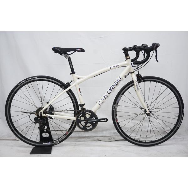 ■商品情報メーカーサイズ：450トップチューブ(C-C):約525mm(ホリゾンタル換算)シートチューブ(C-T):約450mm適応身長155-170cm重量：約10.7kgフレーム材質：アルミフロントフォーク：スチールレバー：SHIMAN...