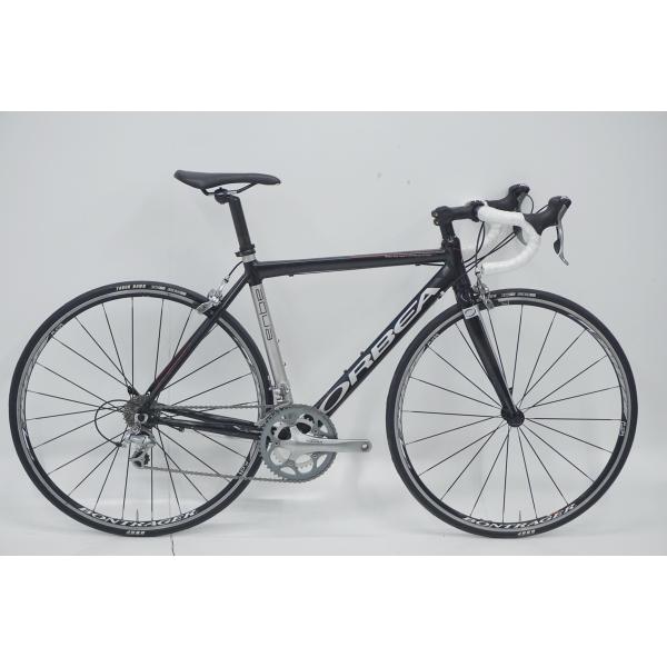 ■商品情報メーカーサイズ：51トップチューブ(C-C):約535mm(ホリゾンタル換算)シートチューブ(C-T):約510mm適応身長:165-175cm重量：約9.1kgフレーム材質：アルミフロントフォーク：アルミレバー：SHIMANO ...