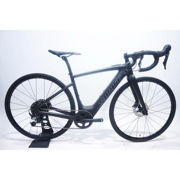 ■商品情報メーカーサイズ：Sトップチューブ(C-C):約539mm(ホリゾンタル換算)シートチューブ(C-T):約448mm適応身長:160-170-cm重量：約14.3kgフレーム材質：カーボンフロントフォーク：カーボンレバー：SHIMA...