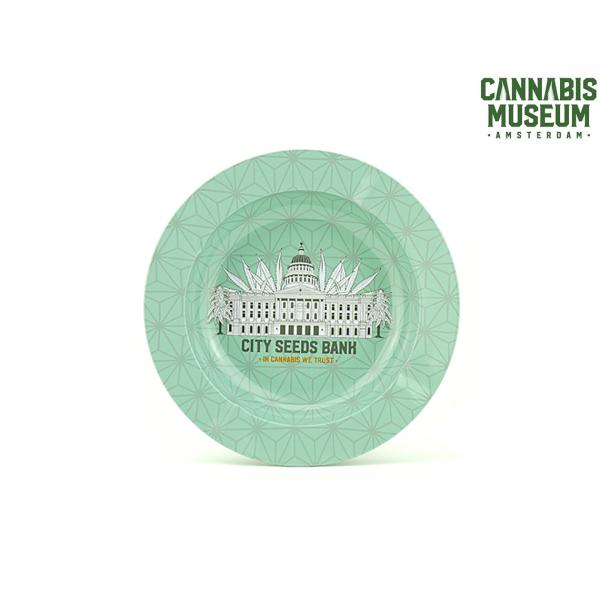 CANNABIS MUSEUM ASHTRAYカンナビス ミュージアム アッシュトレイ 灰皿 GREENオランダはアムステルダムで行われるHigh Times ハイタイムズ 主催のCannabis Cup カンナビスカップでも常連、City...