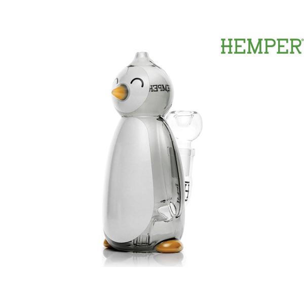 HEMPER PENGUIN BONGヘンパー ペンギン ガラスボングアメリカはラスベガスのブランド、HEMPER ヘンパーから小型のガラスボングです。ユニークなペンギン型で、クチバシと足はイエローグラスでアクセントになっています。ステムチ...