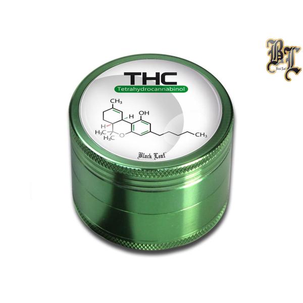 BLACK LEAF THC GRINDERブラックリーフ アルミ グラインダー 4パーツ グリーンドイツのガラスボング、パイプブランド、BLACK LEAF ブラックリーフからアルミのグラインダーです。4パーツ、3層式でダイアモンドカット...