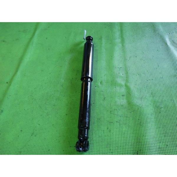 **** 商品説明を必ずご確認ください ****部品管理番号：000043239350600メーカー純正品番：MC110492部品名：左Fショックアブソーバー部品区分：リサイクル品管理品番：062642車名：キャンター車両タイプ名：トラック...