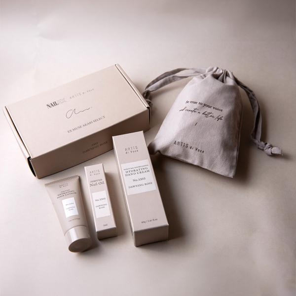 ネイルマガジン「NAILEX」とのコラボセット企画商品！第4期 EX MUSE のakariがマグネットカラージェル M3303のカラーインスピレーションを得たARTiS di Voce（アーティス ディ ヴォーチェ）ドーニングローズの香り...