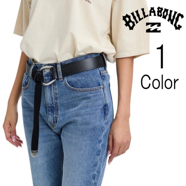 ・やや細めのエコレザーを使用したベルト。金具のバックルにベルトを結び付けて、サイズ調節できるデザインがポイントです。デニムパンツのアクセントにはもちろん、シャツの上から重ねて使うポイントアイテムとしても最適です。