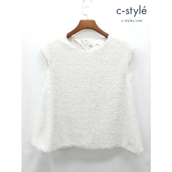 【ブランド】OHGA【カラー】ホワイト系【表示サイズ】M【実寸サイズ】身幅:約51cm 着丈:約61cm★☆★☆★☆★☆★☆★☆★☆★☆★☆★☆多少の使用感はあるものの、比較的状態の良いお品物です。多少の擦れ、汚れ等がございます。上記の状態...