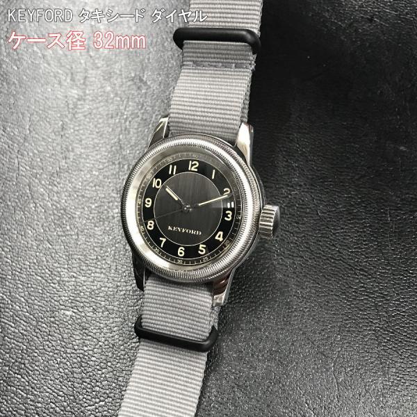 M.R.M.W. KEYFORD The Tuxedo Dial Watch Gray国内正規品※メーカーよりお取り寄せ（3-4営業日以内に発送予定）■ サイズ：直径約32mm 厚さ約12mm 重量約43g■ 駆　動：スイス製クォーツ（バッ...