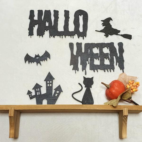 黒猫と魔女が可愛いハロウィン飾りです。ウォールシェルフの上やいろんな家具の上などをハロウィン仕様に。いろんなウォールシェルフの世界をたくさん作っていきたいです。ご要望などありましたらお問合せください。デザインを形にするお手伝いもいたします。...