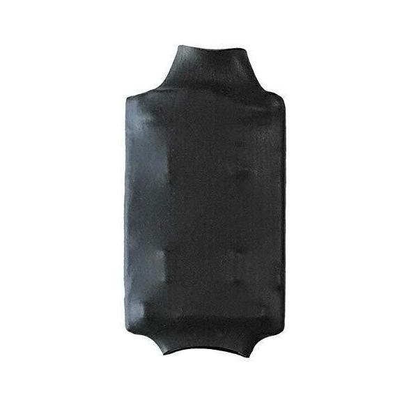 電磁波対策の「アーシス」 丸山修寛先生が開発した「アーシス」は電子基板を内蔵した電磁波対策製品です。 銅線、抵抗、トロイダルコイル、ダイオード、コア、FR4、シリコン、 電子線架橋軟質難燃性ポリオレフィン樹脂でつくられています。 ・中央に突...