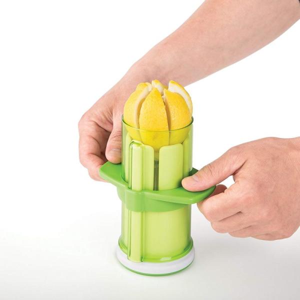 スライサー レモンカッター 6等分 ジャガイモ、ニンジン、ズッキーニ、きゅうり、きのこ、イチゴ、芽キャベツにも Prepworks by Progressive Perfect Wedge 6 Blade Slicer