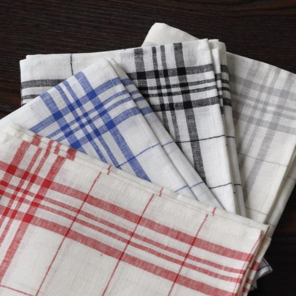 キッチンリネンといえば格子模様がやはり良く似合います。いつまでも飽きのこない伝統柄ですが、色で様々なイメージを表現してみました。キッチンには真っ白や無地のクロスをお使いの方も多いと思いますが、たまには色で遊んでみるのも意外な発見や楽しみがあ...