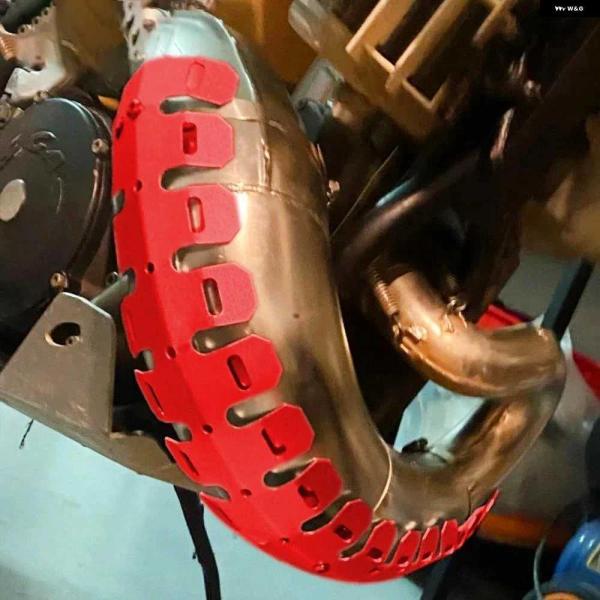 ホンダ VF750C VF750CD VF750 VFR1000 VFR1200 VFR1200F VFR1200X オートバイ バイク マフラー パイプ レッグ プロテクター ヒートシールド カバー カスタム パーツ アクセサリーItem...