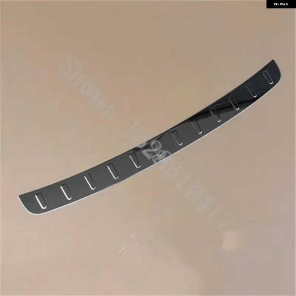 カーアクセサリー ボルボ XC60 2018 2019~2025 ステンレス リア バンパー プロテクター シル トランク リアガード トレッドプレート トリム カスタム パーツ アクセサリーHign-concerned Chemical:...